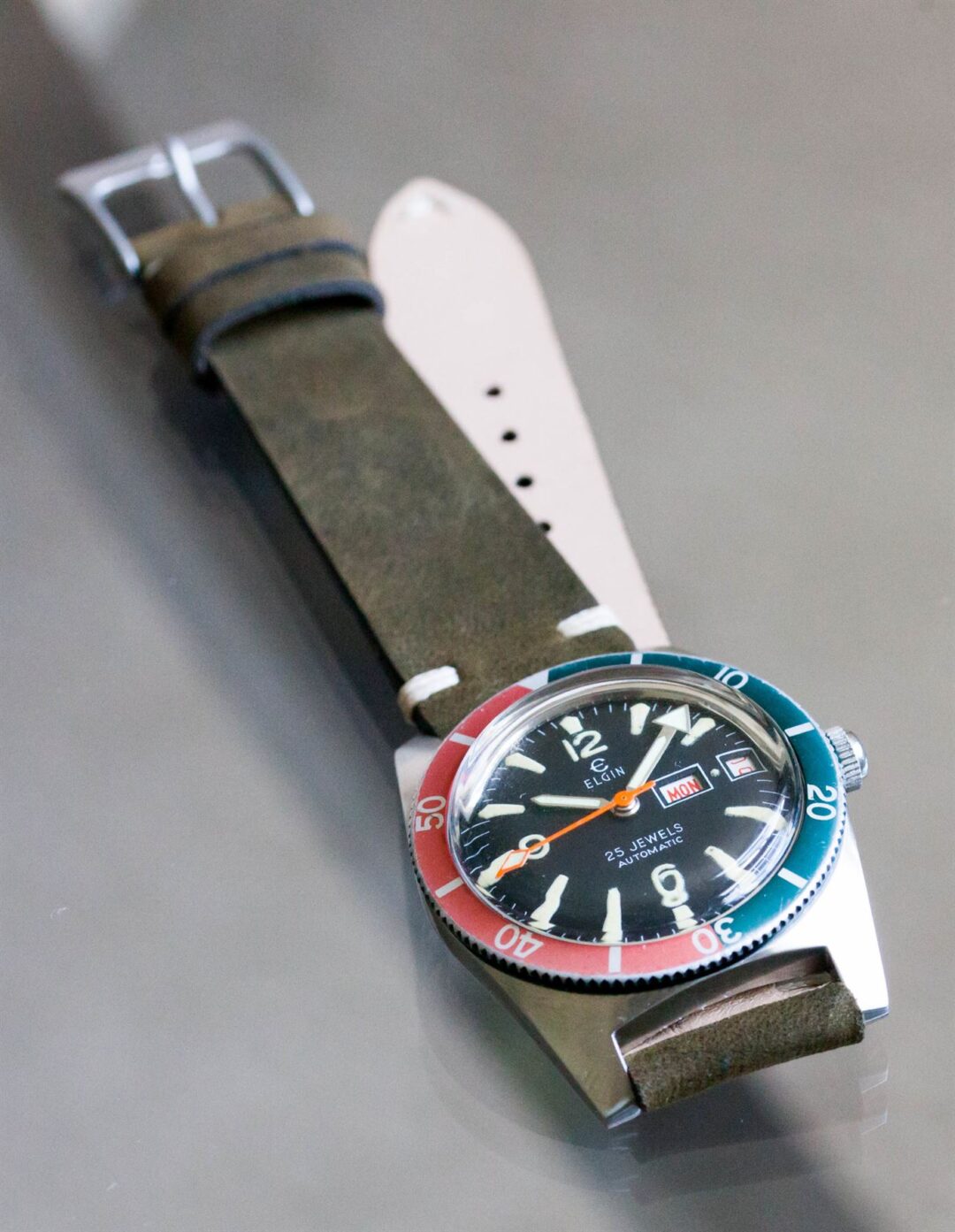 Elgin "Pepsi" Diver - Menta Watches- Buy Vintage and Modern Timepieces