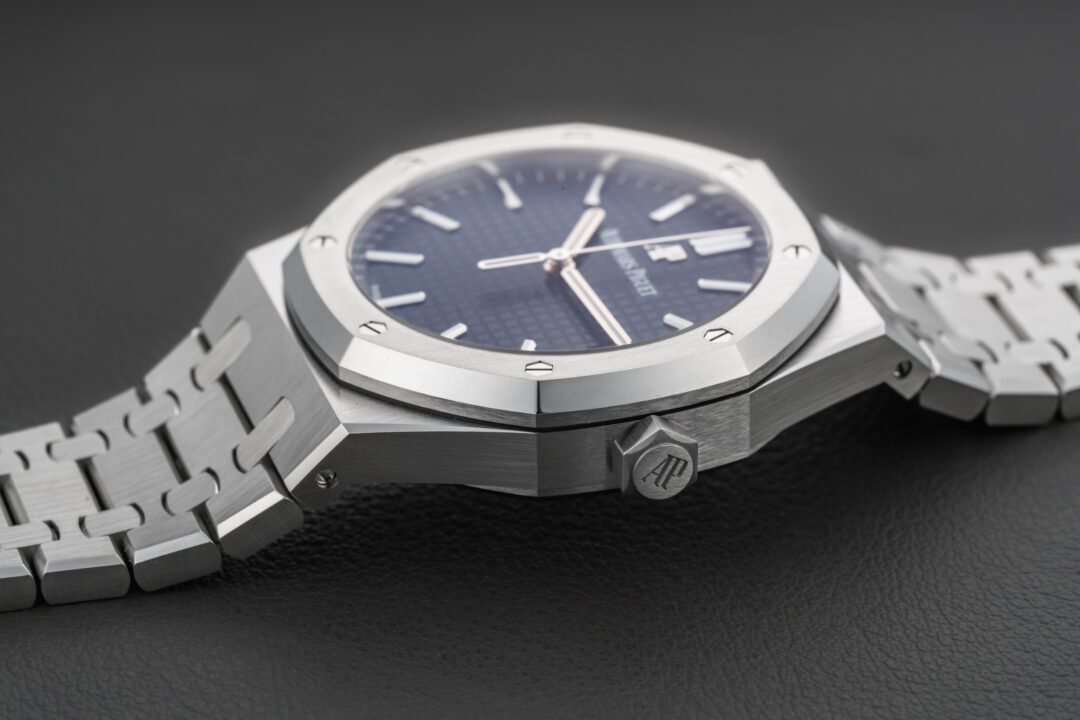 Audemars Piguet "Full-Set Blue Dial 15500" Royal Oak - Menta Watches ...